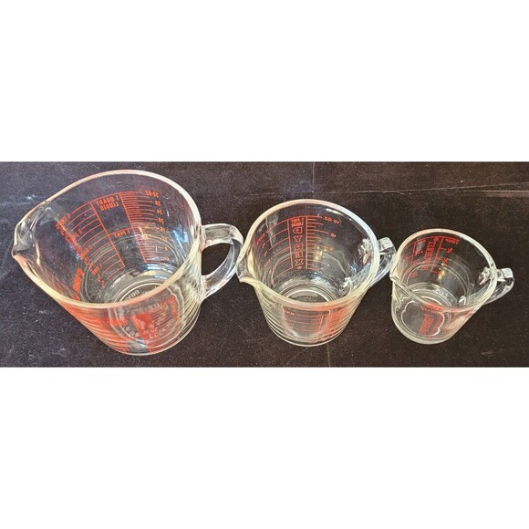 Pyrex and Fire King | Kitchen | Vintage Lot Of 3 Different Glass ...